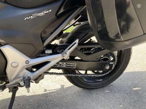 Black Honda NC 2012 in Utena, with an engine capacity of 0.70 L and mileage of 53 thousand km for 3850 €, photo 13 on AUTOMOTO.COM.LV