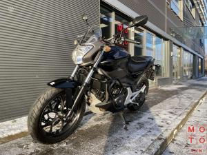 Black Honda NC 2013 in Riga, with an engine capacity of 0.70 L and mileage of 18 thousand km for 3499 €, photo  on AUTOMOTO.COM.LV