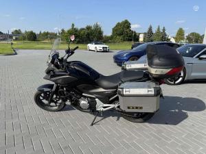 Black Honda NC 2013 in Telschi, with an engine capacity of 0.67 L and mileage of 31 thousand km for 3700 €, photo 4 on AUTOMOTO.COM.LV