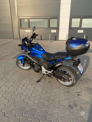 Blue Honda NC 2017 in Vilnius, with an engine capacity of 0.75 L and mileage of 37 thousand km for 5000 €, photo 10 on AUTOMOTO.COM.LV