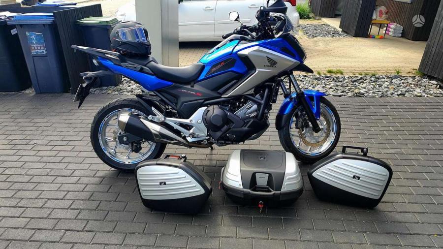 Blue Honda NC 2018 in Vilnius, with an engine capacity of 0.00 L and mileage of 29 thousand km for 5950 €, photo 8 on AUTOMOTO.COM.LV