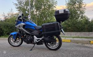 Blue Honda NC 2019 in Visaginas, with an engine capacity of 0.75 L and mileage of 13 thousand km for 4800 €, photo 1 on AUTOMOTO.COM.LV