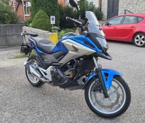 Blue Honda NC 2019 in Visaginas, with an engine capacity of 0.75 L and mileage of 13 thousand km for 4800 €, photo 10 on AUTOMOTO.COM.LV