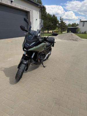 Green Honda NC 2026 in Vilnius, with an engine capacity of 0.75 L and mileage of 0 thousand km for 10200 €, photo 1 on AUTOMOTO.COM.LV