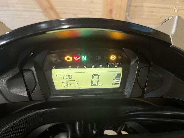 Grey Honda NC 2012 in Kaunas, with an engine capacity of 0.67 L and mileage of 17 thousand km for 4000 €, photo 7 on AUTOMOTO.COM.LV