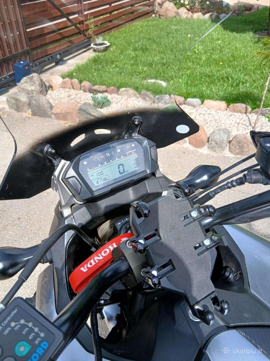 Pelēks Honda NC 2012 Klaipėda, ar dzinēja tilpumu 0.70 L un nobraukumu 81 tūkst. km par 3350 €, foto 6 vietnē AUTOMOTO.COM.LV