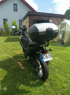 Pelēks Honda NC 2016 Kauņa, ar dzinēja tilpumu 0.75 L un nobraukumu 39 tūkst. km par 5100 €, foto 3 vietnē AUTOMOTO.COM.LV