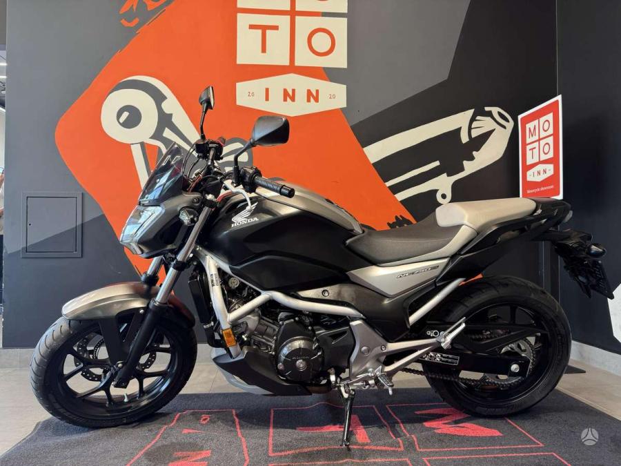 Pelēks Honda NC 2017 Viļņa, ar dzinēja tilpumu 0.75 L un nobraukumu 3 tūkst. km par 4799 €, foto 3 vietnē AUTOMOTO.COM.LV