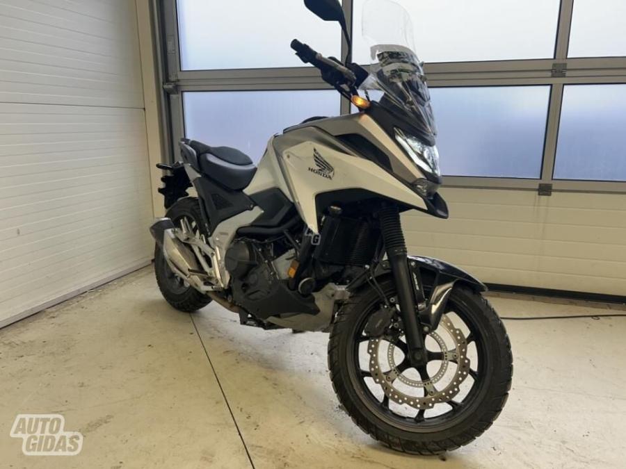 Pelēks Honda NC 2022 Radviliškis, ar dzinēja tilpumu 0.75 L un nobraukumu 25 tūkst. km par 4250 €, foto 3 vietnē AUTOMOTO.COM.LV