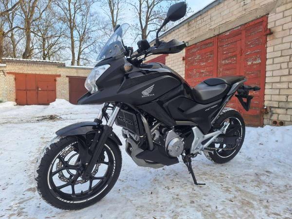 Honda NC 2012 in Prienai, with an engine capacity of 0.67 L and mileage of 29 thousand km for 3750 €, photo 11 on AUTOMOTO.COM.LV