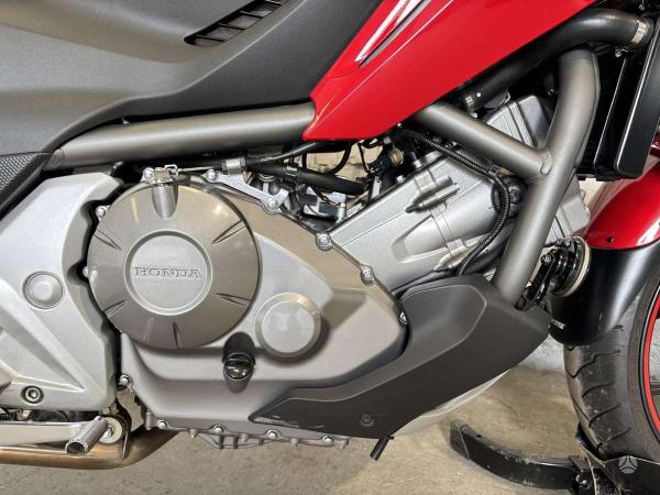Honda NC 2012 Kaišiadorys, ar dzinēja tilpumu 0.70 L un nobraukumu 22 tūkst. km par 3650 €, foto 11 vietnē AUTOMOTO.COM.LV