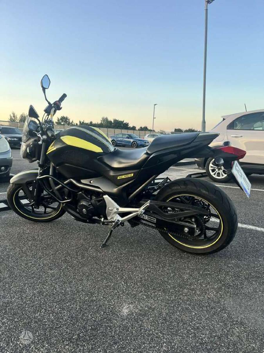 Honda NC 2012 Šauļi, ar dzinēja tilpumu 0.70 L un nobraukumu 40 tūkst. km par 3300 €, foto 1 vietnē AUTOMOTO.COM.LV