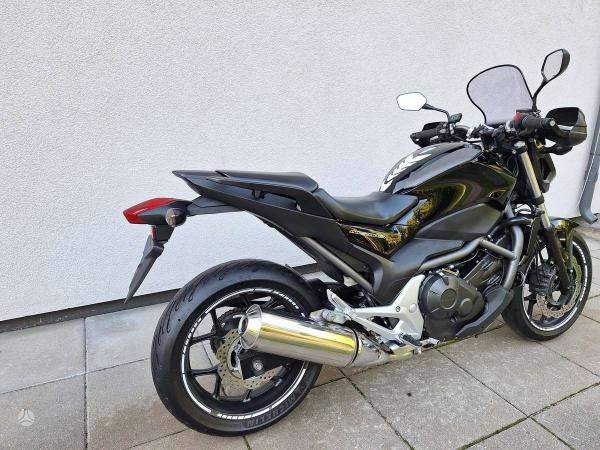 Honda NC 2012 Prienai, ar dzinēja tilpumu 0.67 L un nobraukumu 28 tūkst. km par 3450 €, foto 4 vietnē AUTOMOTO.COM.LV
