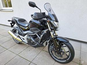 Honda NC 2012 in Prienai, with an engine capacity of 0.67 L and mileage of 28 thousand km for 3450 €, photo 11 on AUTOMOTO.COM.LV