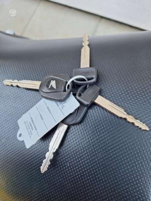 Honda NC 2012 in Prienai, with an engine capacity of 0.67 L and mileage of 28 thousand km for 3450 €, photo 19 on AUTOMOTO.COM.LV