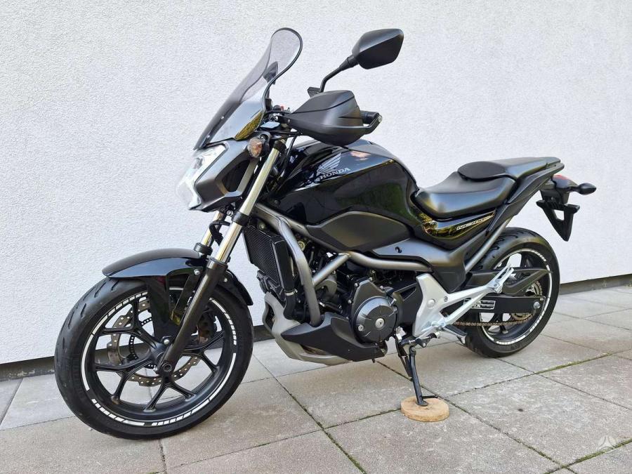 Honda NC 2012 in Prienai, with an engine capacity of 0.67 L and mileage of 28 thousand km for 3450 €, photo 24 on AUTOMOTO.COM.LV