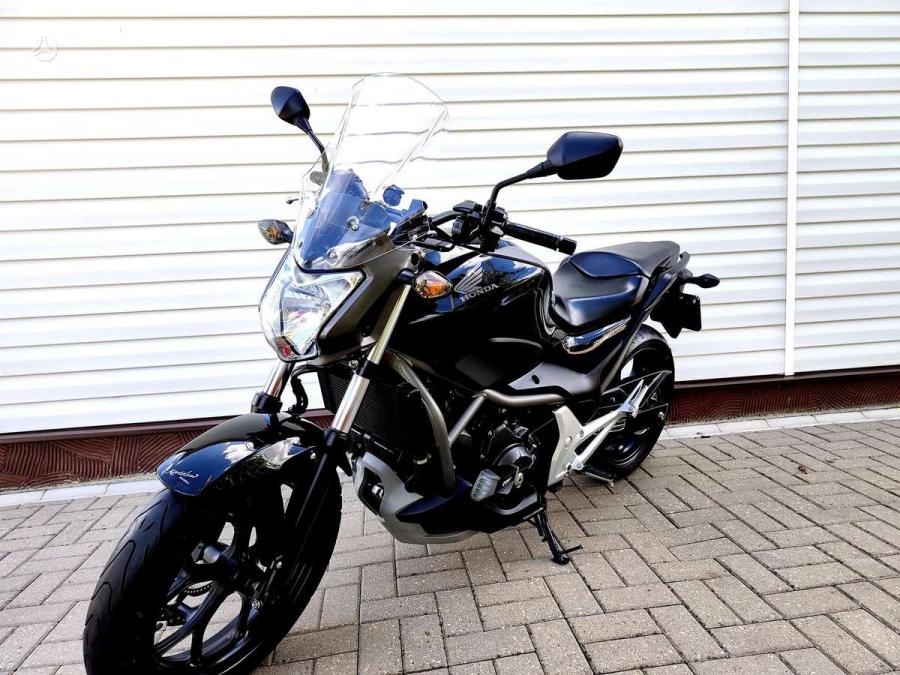 Honda NC 2012 Prienai, ar dzinēja tilpumu 0.70 L un nobraukumu 16 tūkst. km par 3750 €, foto 1 vietnē AUTOMOTO.COM.LV