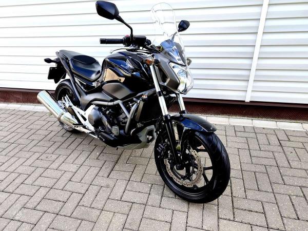 Honda NC 2012 in Prienai, with an engine capacity of 0.70 L and mileage of 16 thousand km for 3750 €, photo 6 on AUTOMOTO.COM.LV