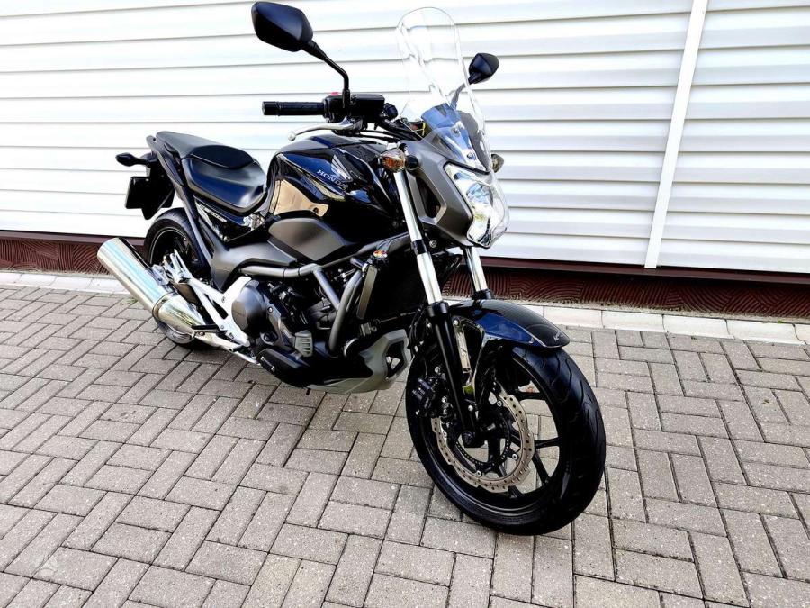 Honda NC 2012 Prienai, ar dzinēja tilpumu 0.70 L un nobraukumu 16 tūkst. km par 3750 €, foto 6 vietnē AUTOMOTO.COM.LV