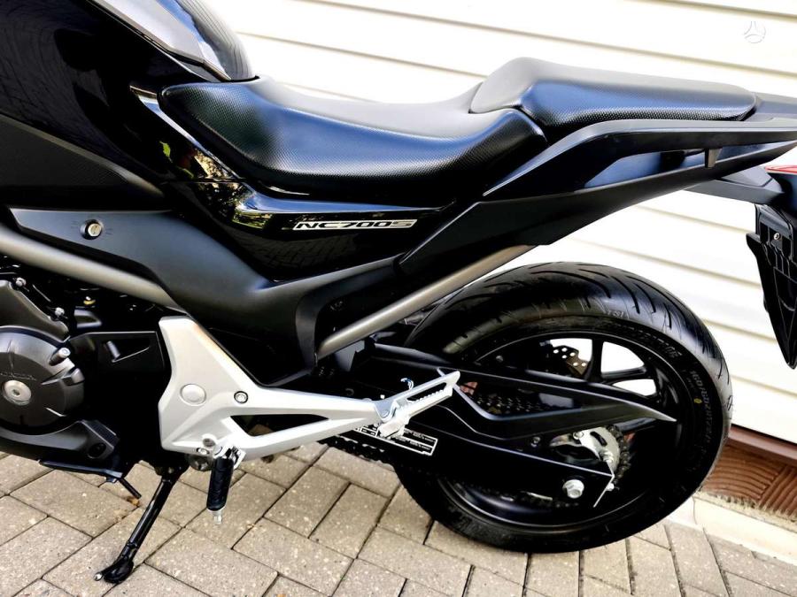 Honda NC 2012 Prienai, ar dzinēja tilpumu 0.70 L un nobraukumu 16 tūkst. km par 3750 €, foto 13 vietnē AUTOMOTO.COM.LV