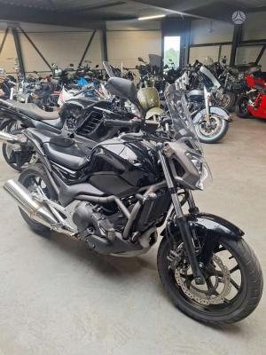 Honda NC 2012 Prienai, ar dzinēja tilpumu 0.70 L un nobraukumu 16 tūkst. km par 3750 €, foto 18 vietnē AUTOMOTO.COM.LV