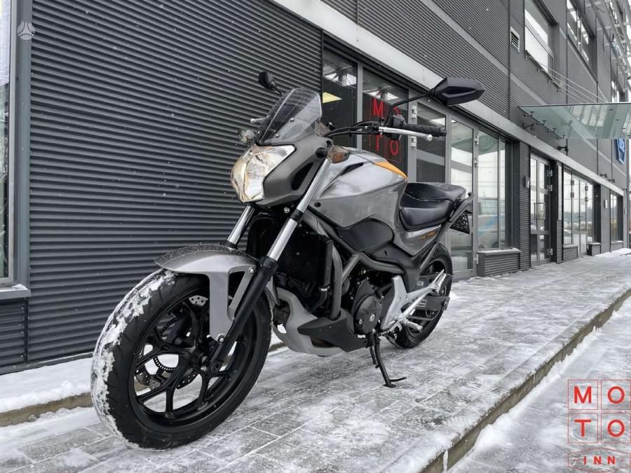 Honda NC 2013 Rīga, ar dzinēja tilpumu 0.70 L un nobraukumu 17 tūkst. km par 3799 €, foto 9 vietnē AUTOMOTO.COM.LV