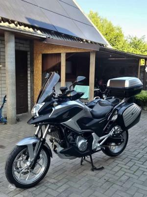 Honda NC 2013 in Prienai, with an engine capacity of 0.70 L and mileage of 41 thousand km for 4250 €, photo 4 on AUTOMOTO.COM.LV
