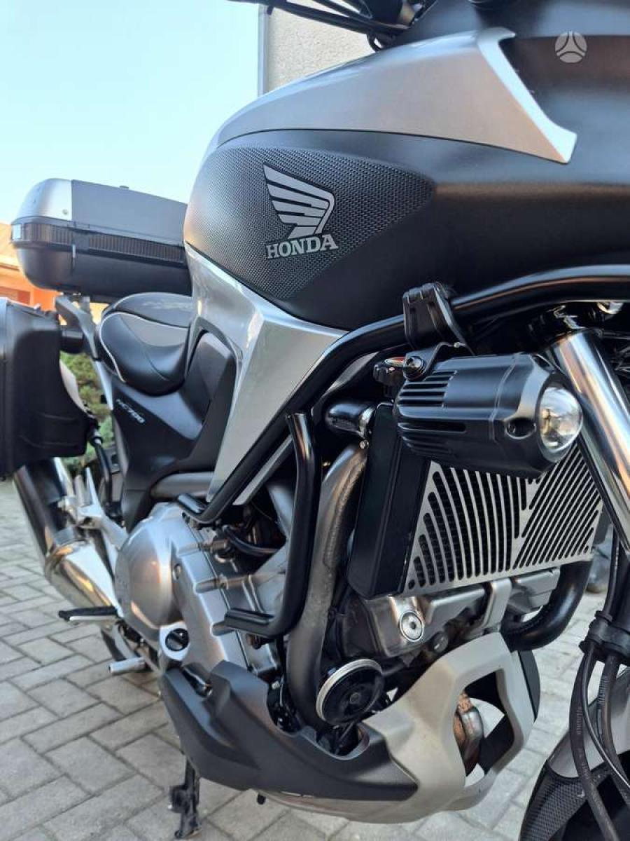 Honda NC 2013 in Prienai, with an engine capacity of 0.70 L and mileage of 41 thousand km for 4250 €, photo 17 on AUTOMOTO.COM.LV