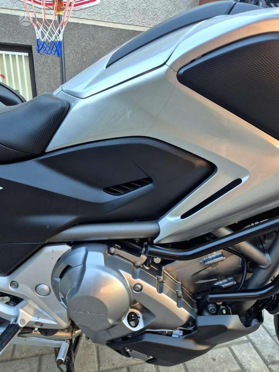 Honda NC 2013 in Prienai, with an engine capacity of 0.70 L and mileage of 41 thousand km for 4250 €, photo 19 on AUTOMOTO.COM.LV