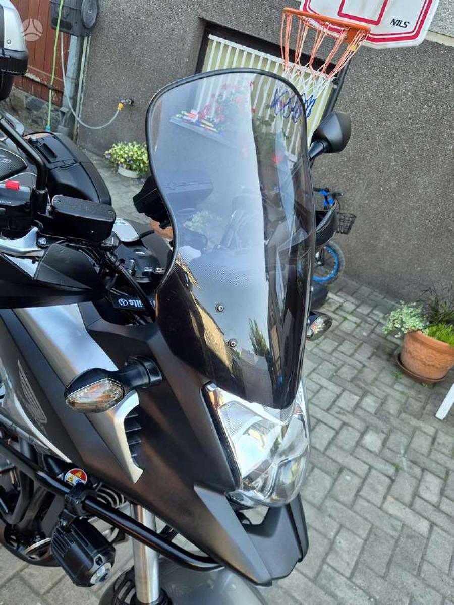 Honda NC 2013 in Prienai, with an engine capacity of 0.70 L and mileage of 41 thousand km for 4250 €, photo 27 on AUTOMOTO.COM.LV