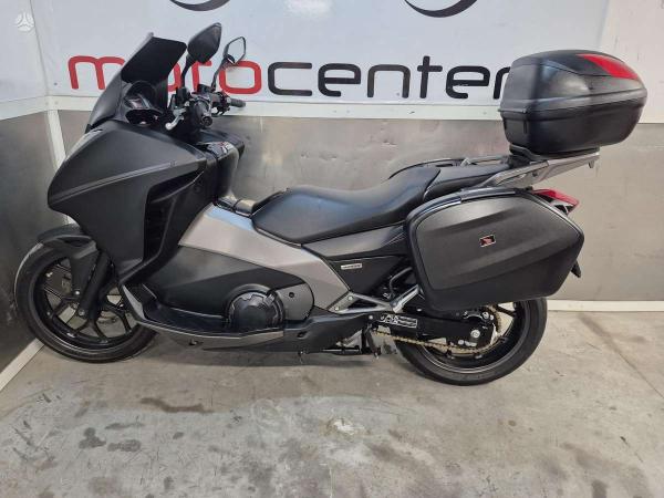 Honda NC 2013 in Kaunas, with an engine capacity of 0.70 L and mileage of 63 thousand km for 3200 €, photo 5 on AUTOMOTO.COM.LV