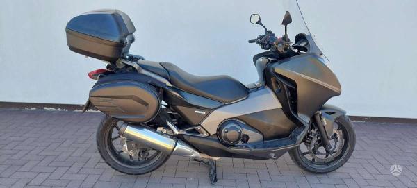 Honda NC 2013 in Silale, with an engine capacity of 0.68 L and mileage of 93 thousand km for 2300 €, photo 3 on AUTOMOTO.COM.LV