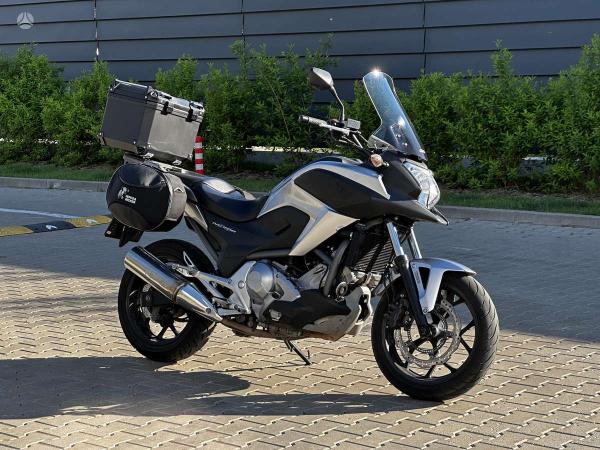 Honda NC 2013 in Vilnius, with an engine capacity of 0.00 L and mileage of 71 thousand km for 3590 €, photo 1 on AUTOMOTO.COM.LV