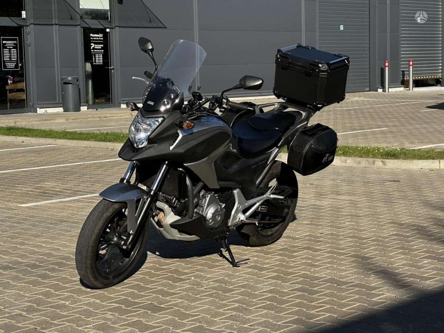 Honda NC 2013 in Vilnius, with an engine capacity of 0.00 L and mileage of 71 thousand km for 3590 €, photo 3 on AUTOMOTO.COM.LV
