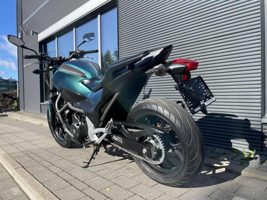 Honda NC 2013 Rīga, ar dzinēja tilpumu 0.70 L un nobraukumu 45 tūkst. km par 2999 €, foto 4 vietnē AUTOMOTO.COM.LV