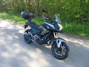 Хонда NC 2014 в Вевис, объемом двигателя 0.75 л и пробегом 35 тыс. км за 3900 €, фото 3 на AUTOMOTO.COM.LV