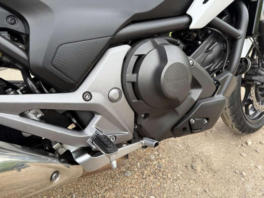 Honda NC 2014 Ukmergė, ar dzinēja tilpumu 0.75 L un nobraukumu 44 tūkst. km par 3900 €, foto 14 vietnē AUTOMOTO.COM.LV