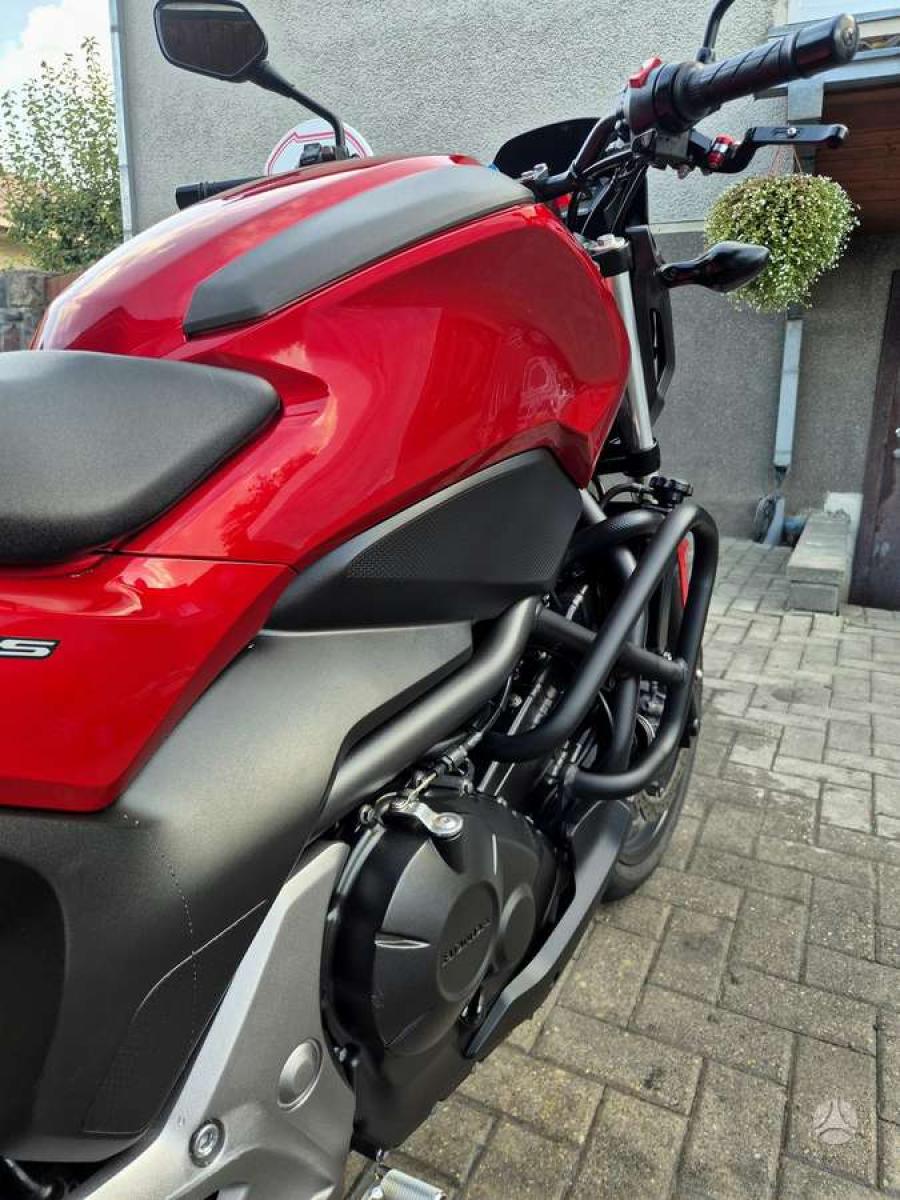 Honda NC 2015 in Prienai, with an engine capacity of 0.75 L and mileage of 19 thousand km for 3550 €, photo 21 on AUTOMOTO.COM.LV