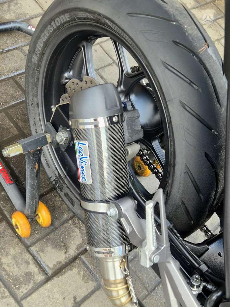 Honda NC 2015 in Prienai, with an engine capacity of 0.75 L and mileage of 19 thousand km for 3550 €, photo 23 on AUTOMOTO.COM.LV