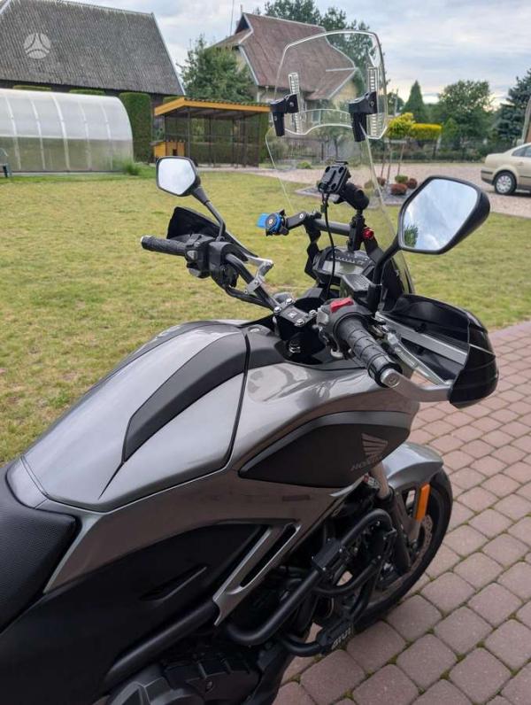 Honda NC 2016 Jurbarkas, ar dzinēja tilpumu 0.75 L un nobraukumu 37 tūkst. km par 5240 €, foto 4 vietnē AUTOMOTO.COM.LV