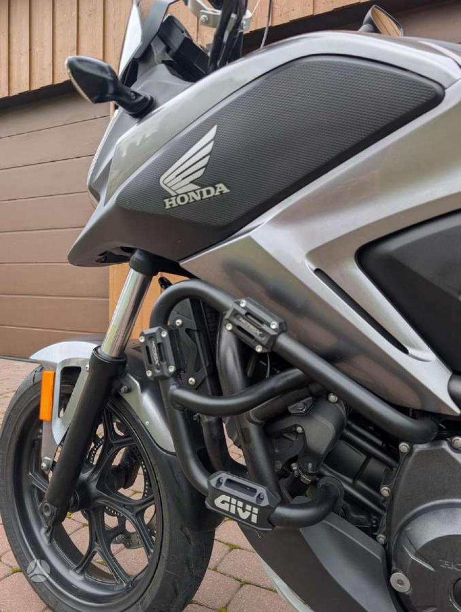 Honda NC 2016 Jurbarkas, ar dzinēja tilpumu 0.75 L un nobraukumu 37 tūkst. km par 5240 €, foto 5 vietnē AUTOMOTO.COM.LV