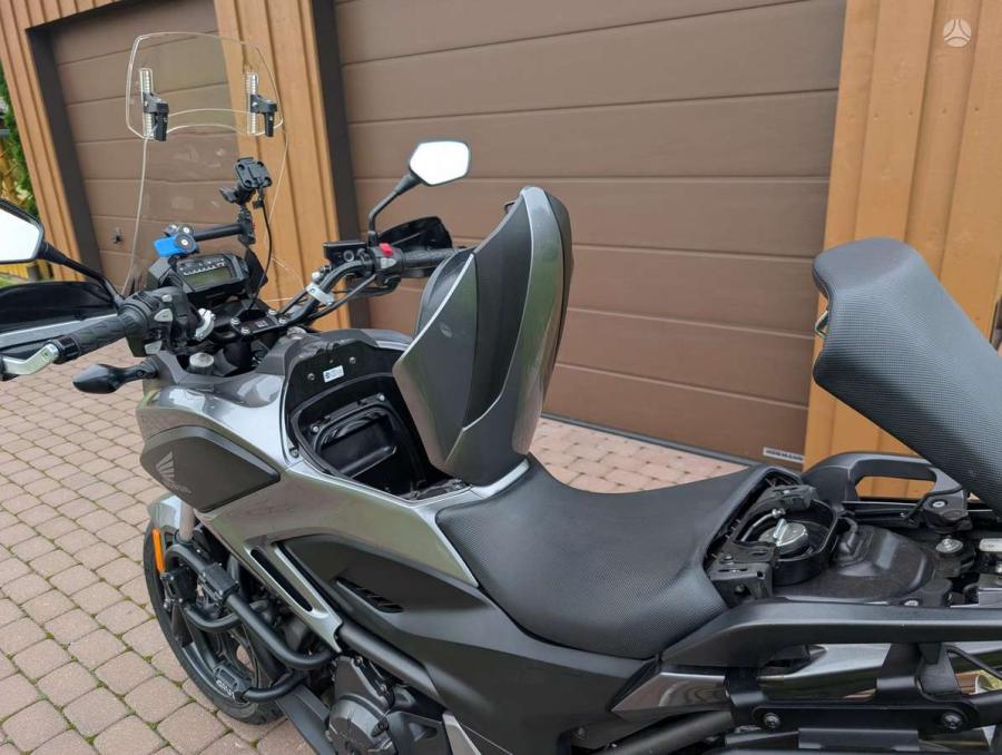 Honda NC 2016 Jurbarkas, ar dzinēja tilpumu 0.75 L un nobraukumu 37 tūkst. km par 5240 €, foto 11 vietnē AUTOMOTO.COM.LV