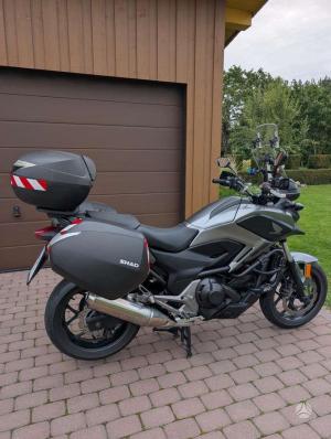 Honda NC 2016 Jurbarkas, ar dzinēja tilpumu 0.75 L un nobraukumu 37 tūkst. km par 5240 €, foto 12 vietnē AUTOMOTO.COM.LV