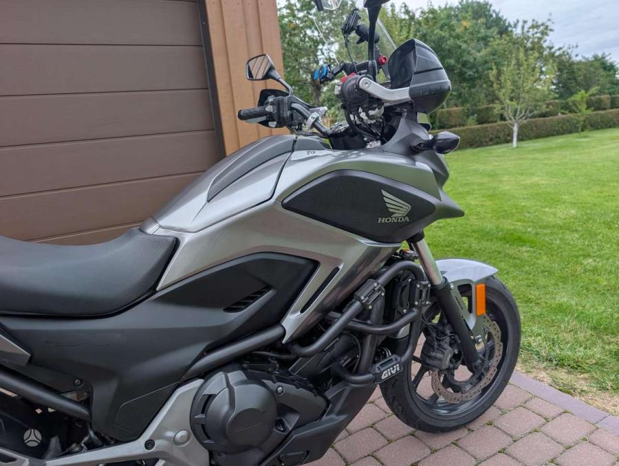 Honda NC 2016 Jurbarkas, ar dzinēja tilpumu 0.75 L un nobraukumu 37 tūkst. km par 5240 €, foto 16 vietnē AUTOMOTO.COM.LV
