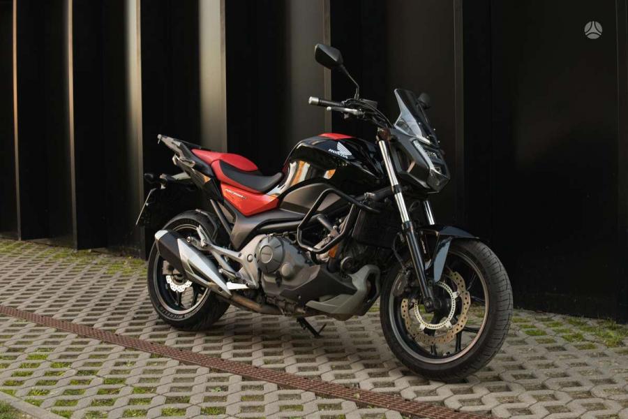 Honda NC 2017 Viļņa, ar dzinēja tilpumu 0.75 L un nobraukumu 26 tūkst. km par 5200 €, foto 1 vietnē AUTOMOTO.COM.LV