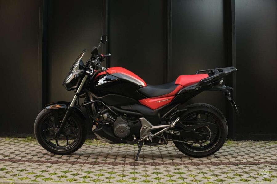 Honda NC 2017 Viļņa, ar dzinēja tilpumu 0.75 L un nobraukumu 26 tūkst. km par 5200 €, foto 4 vietnē AUTOMOTO.COM.LV