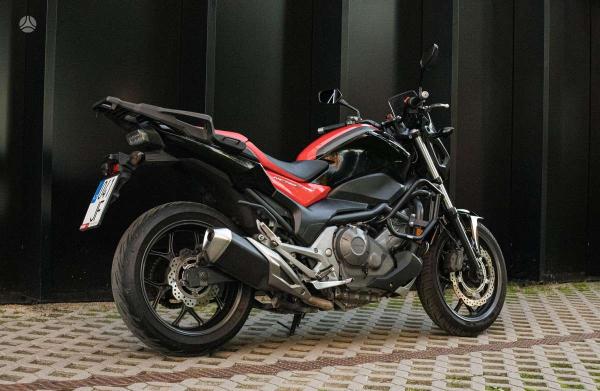 Honda NC 2017 Viļņa, ar dzinēja tilpumu 0.75 L un nobraukumu 26 tūkst. km par 5200 €, foto 4 vietnē AUTOMOTO.COM.LV