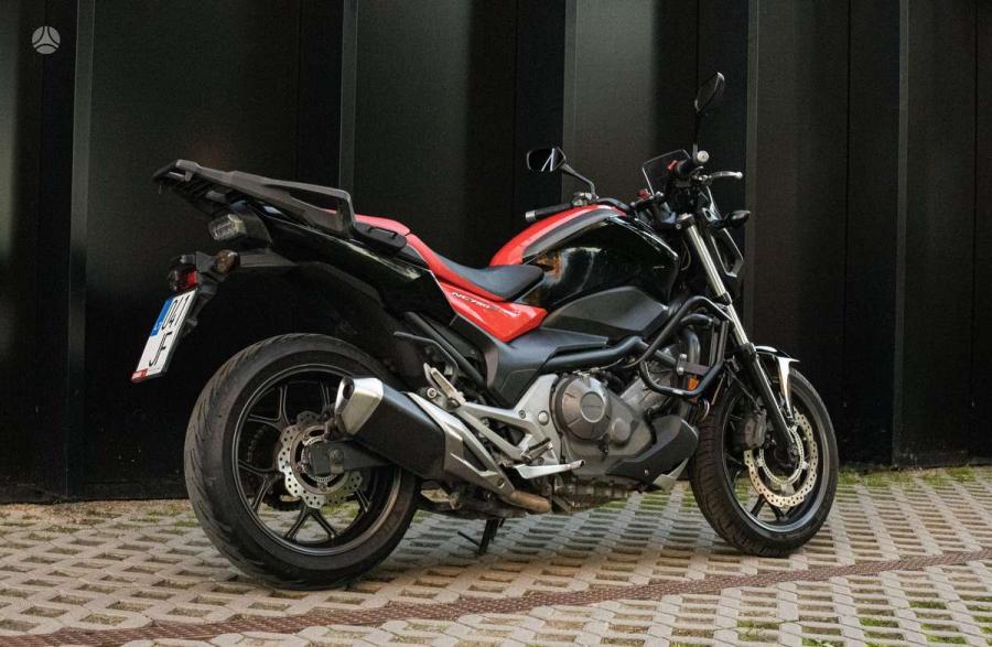 Honda NC 2017 Viļņa, ar dzinēja tilpumu 0.75 L un nobraukumu 26 tūkst. km par 5200 €, foto 5 vietnē AUTOMOTO.COM.LV