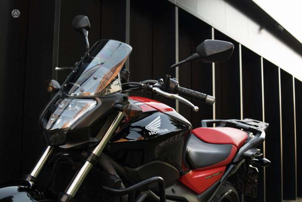 Honda NC 2017 Viļņa, ar dzinēja tilpumu 0.75 L un nobraukumu 26 tūkst. km par 5200 €, foto 5 vietnē AUTOMOTO.COM.LV