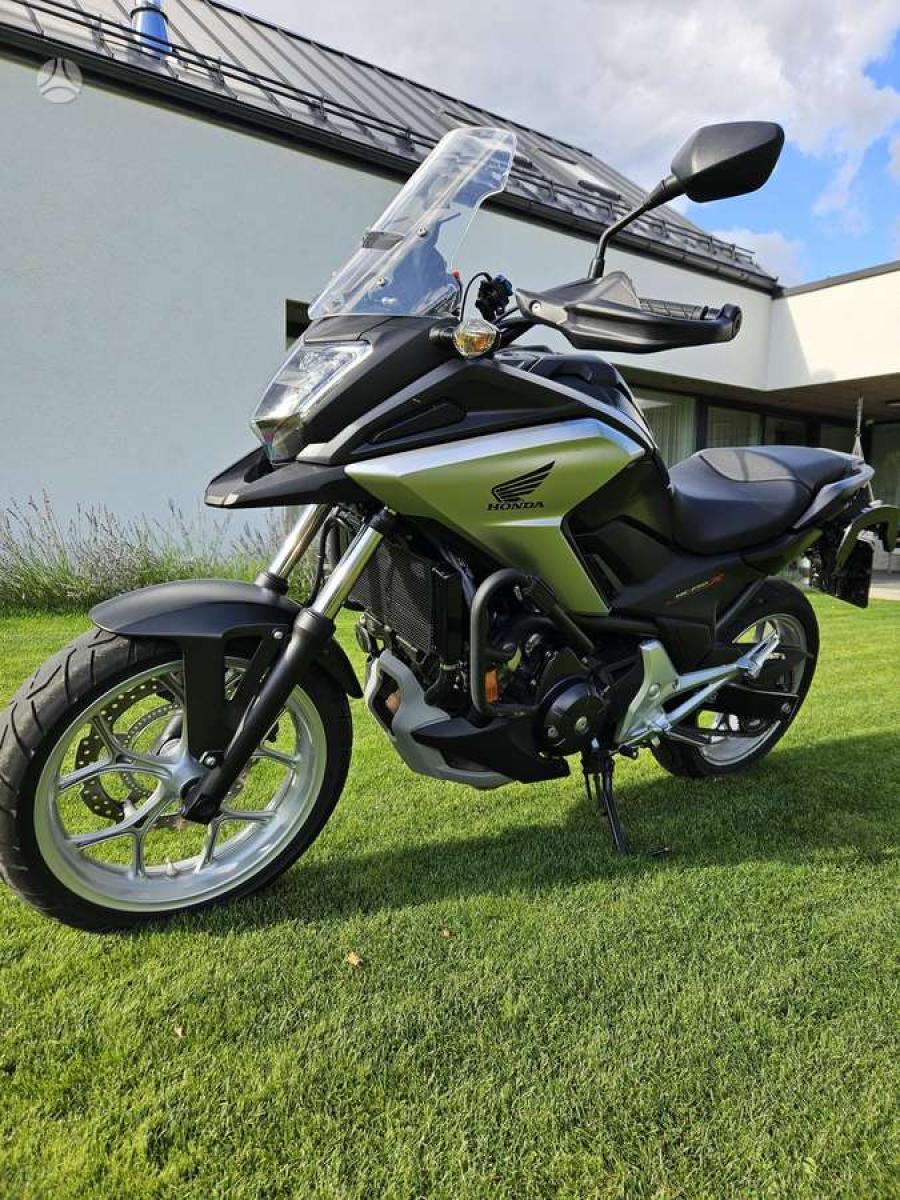 Honda NC 2017 in Vilnius, with an engine capacity of 0.75 L and mileage of 37 thousand km for 5400 €, photo 10 on AUTOMOTO.COM.LV